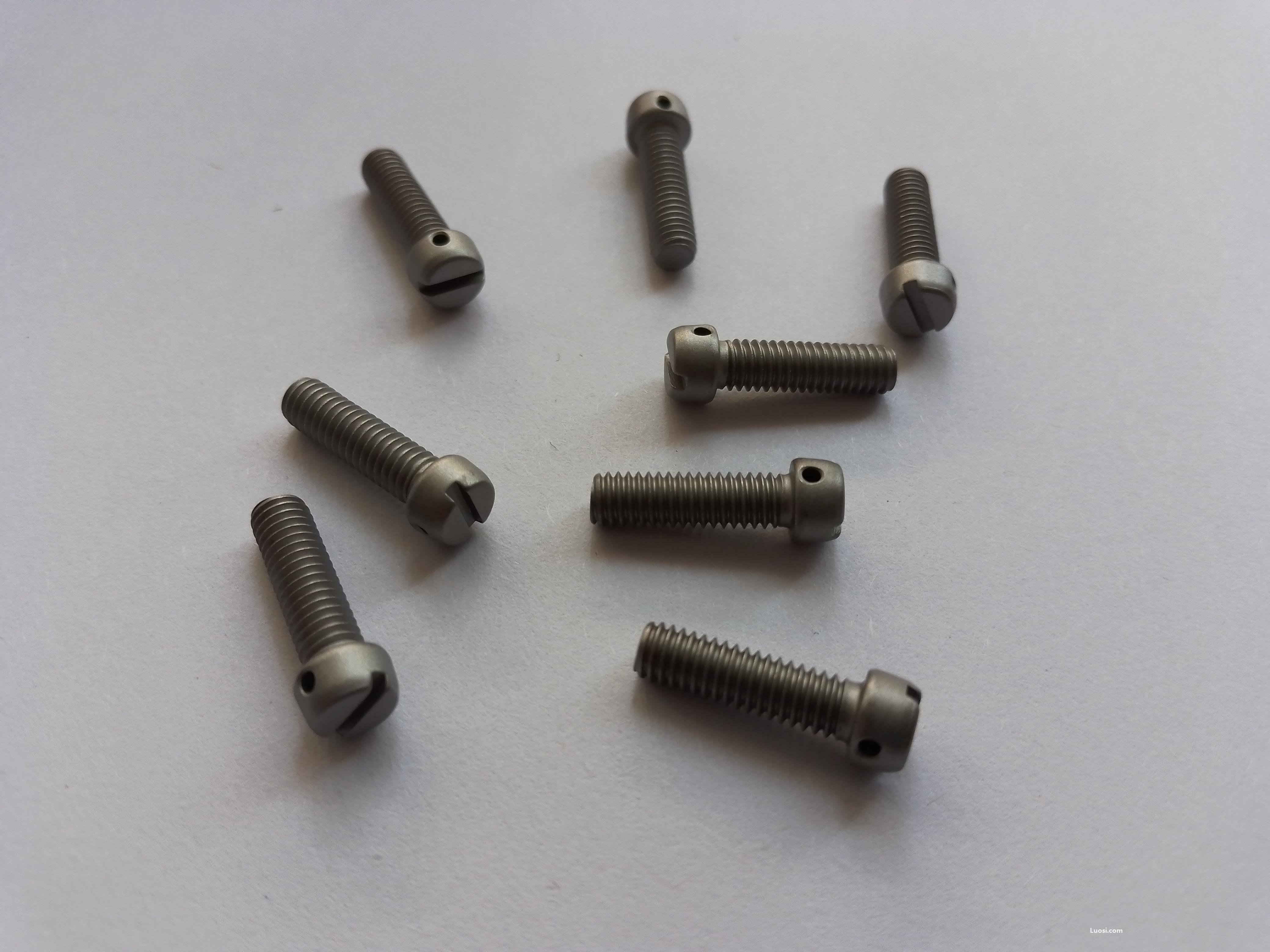 航空 HB1-203F-2002【头部带保险孔的圆柱头螺钉，1Cr17Ni2，钝化】（HB 1-203F-2002）-华人螺丝网